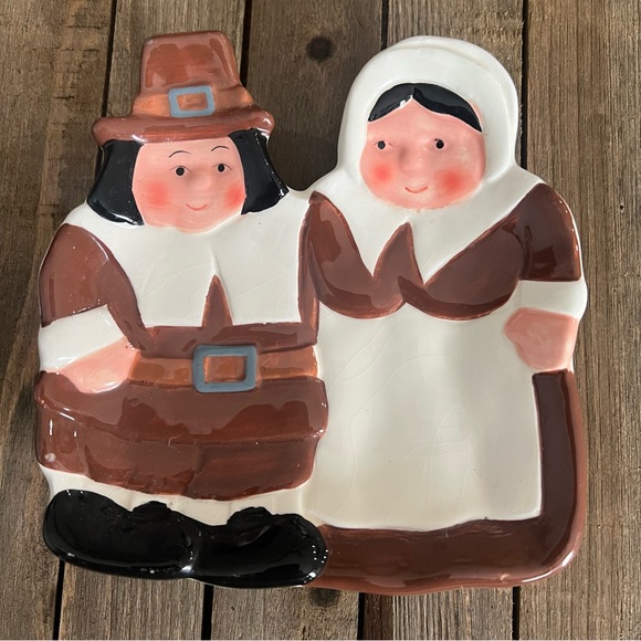 Holiday | Vintage Pilgrim Couple Ceramic Spoonrest Publix 204 | Poshmark